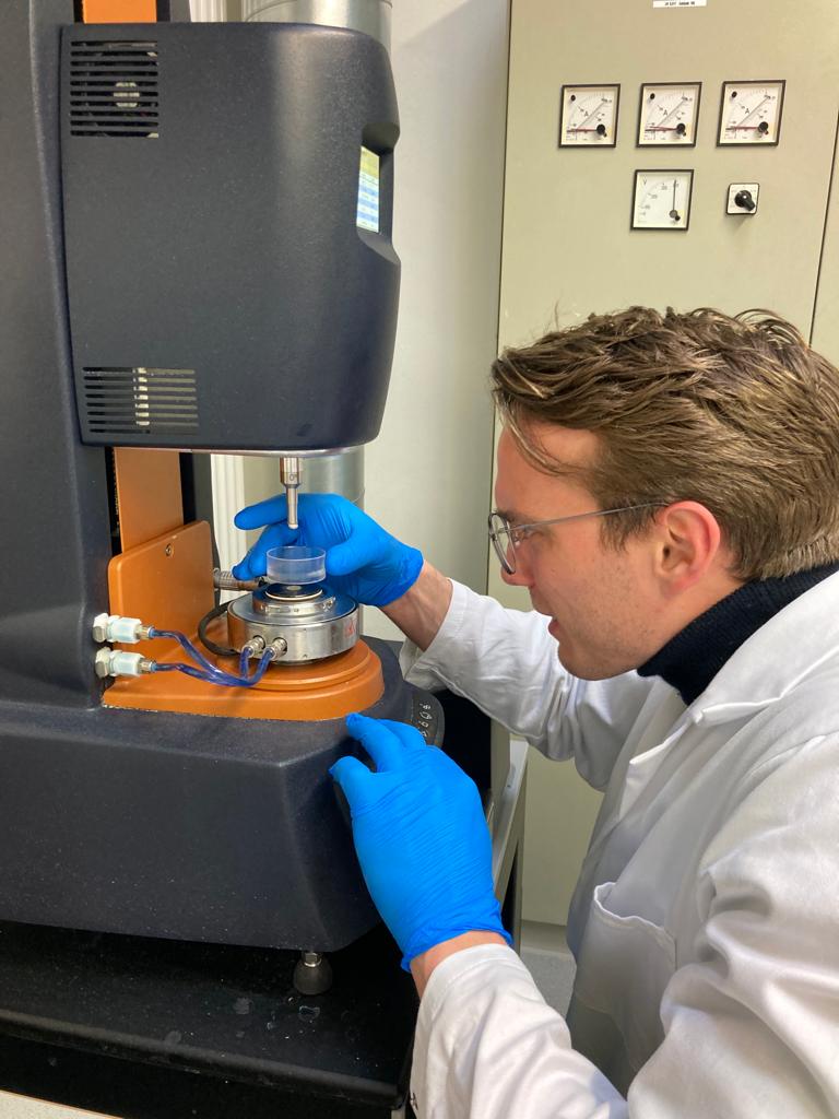 Collaborative experiments between B01 and BRAINIACS | ICM